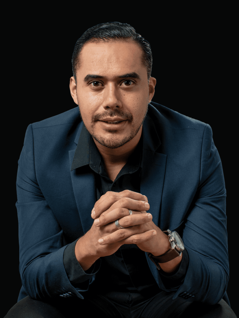 Nuestro Equipo – AZ LEARNING